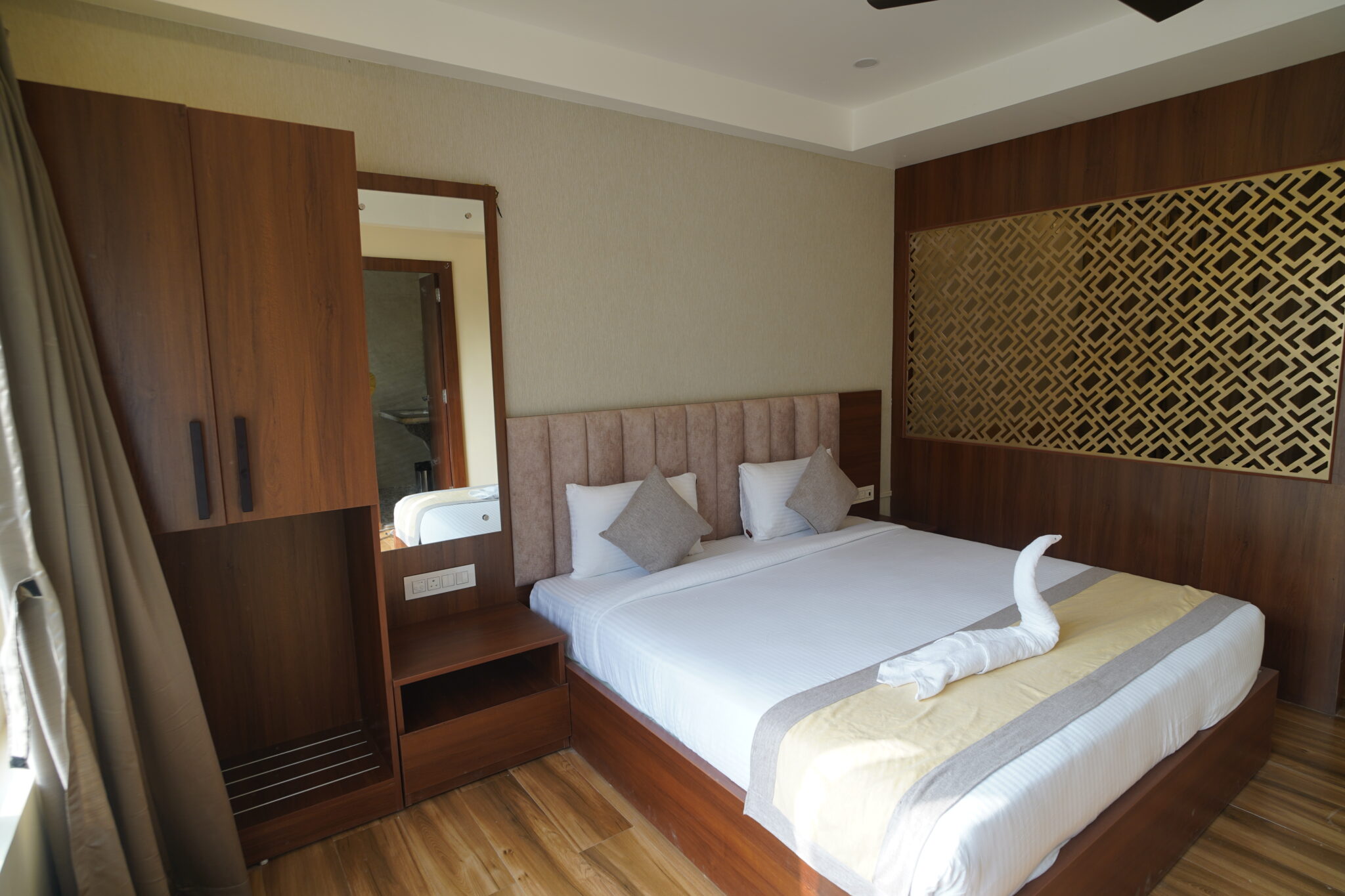 Deluxe Rooms | Purulia - Saffron Valley Hotel and Resort